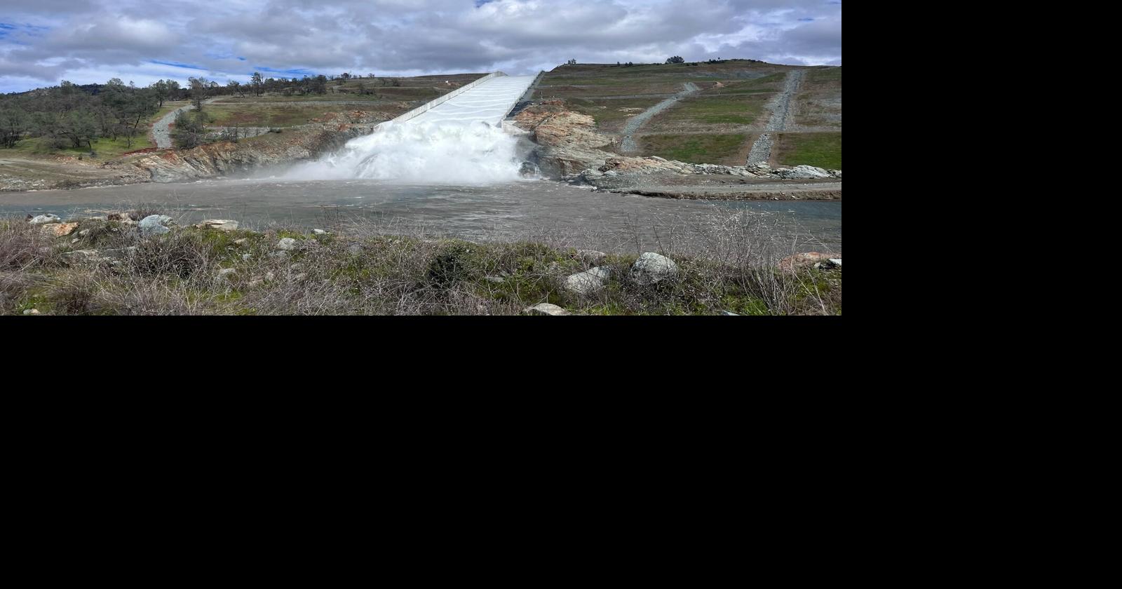 Water released down Oroville Dam Spillway | Local | actionnewsnow.com