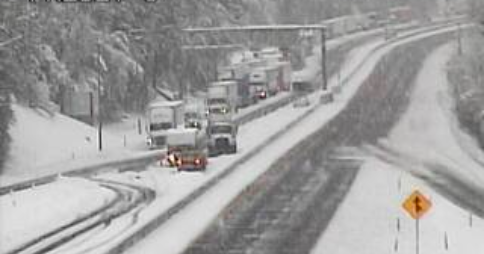 I-5 closed north of Redding due to snow | Local | actionnewsnow.com