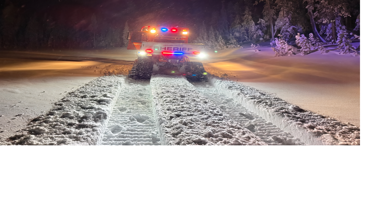 Authorities rescue four people stranded in vehicles during major snow ...