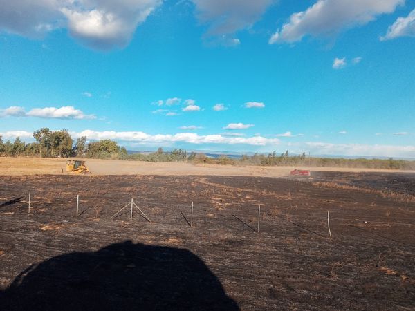 Firefighters at scene of 10-acre vegetation fire in Tehama County on ...