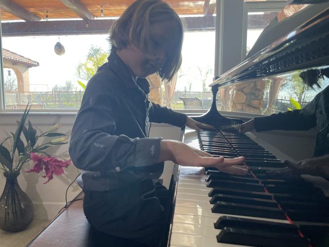 Local 8-year-old piano prodigy to play at Carnegie Hall this summer ...