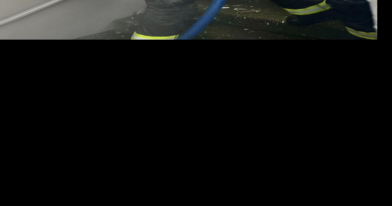 2 firefighters taken to hospital in Mt. Shasta; fully involved ...