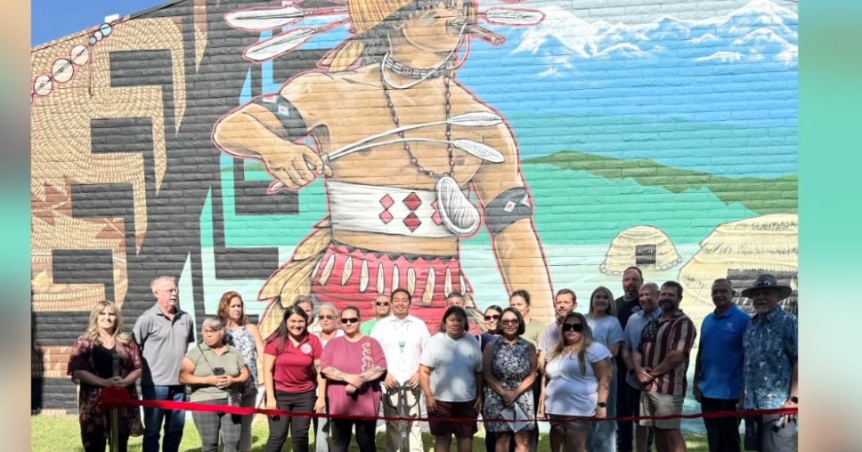Paskenta Band of Nomlaki Indians unveil new mural in Red Bluff | News ...