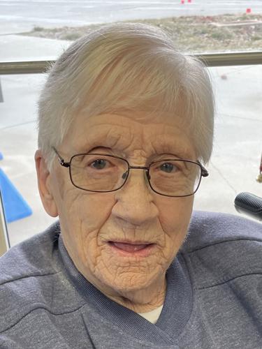 Helen Sands | Obituaries | advantagenews.com