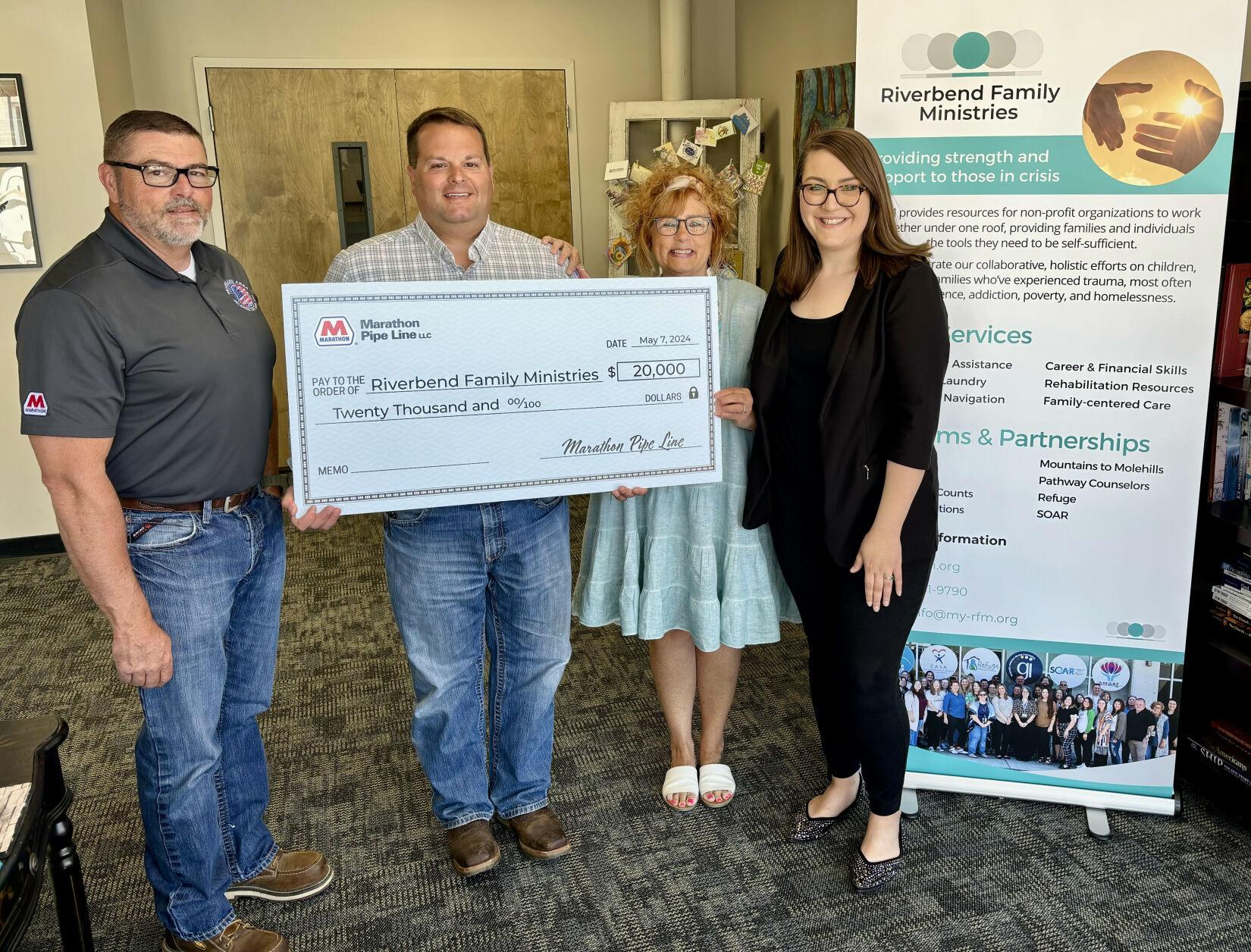 Marathon Pipe Line donates $20,000 to RFM | Local News | advantagenews.com
