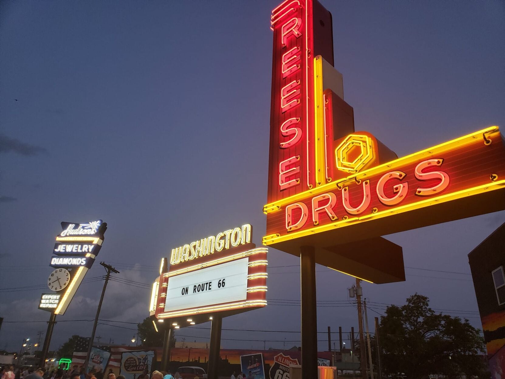 Neon sign park opens in Granite City | Local News | advantagenews.com