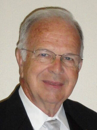 Donald Lloyd | Obituaries | advantagenews.com