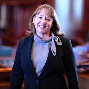 State Representative Amy Elik | Let's Talk | advantagenews.com