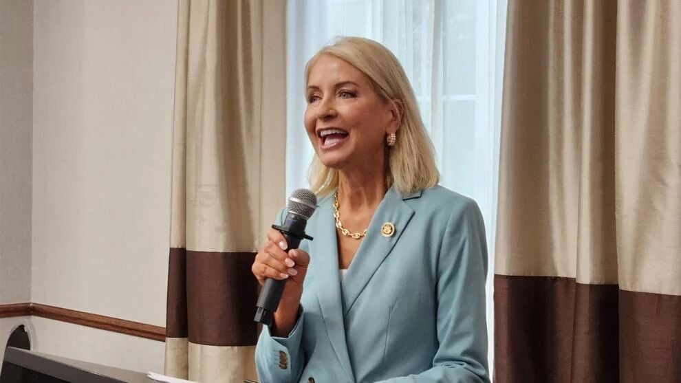 IL US Rep: Failing schools cost billions in 'epidemic' of poor ...