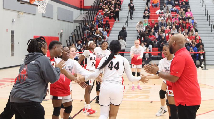 PHOTOS: Alton 57, Edwardsville 35 girls basketball at Alton | Sports ...