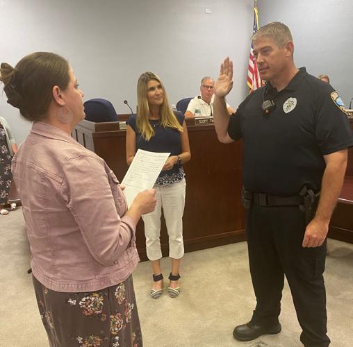 Female officer makes history in Wood River | Local News | advantagenews.com