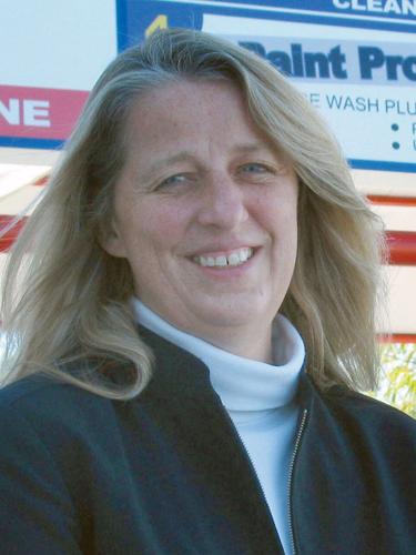 Lisa Heims-Stout | Extra | advantagenews.com