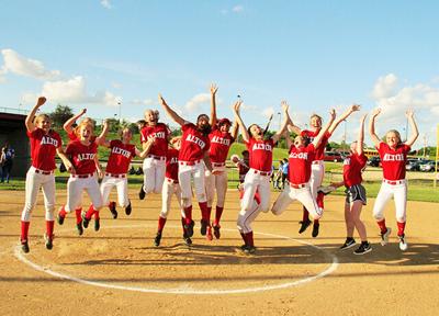 Softball Redbirds look to future after 20-win season | Sports ...
