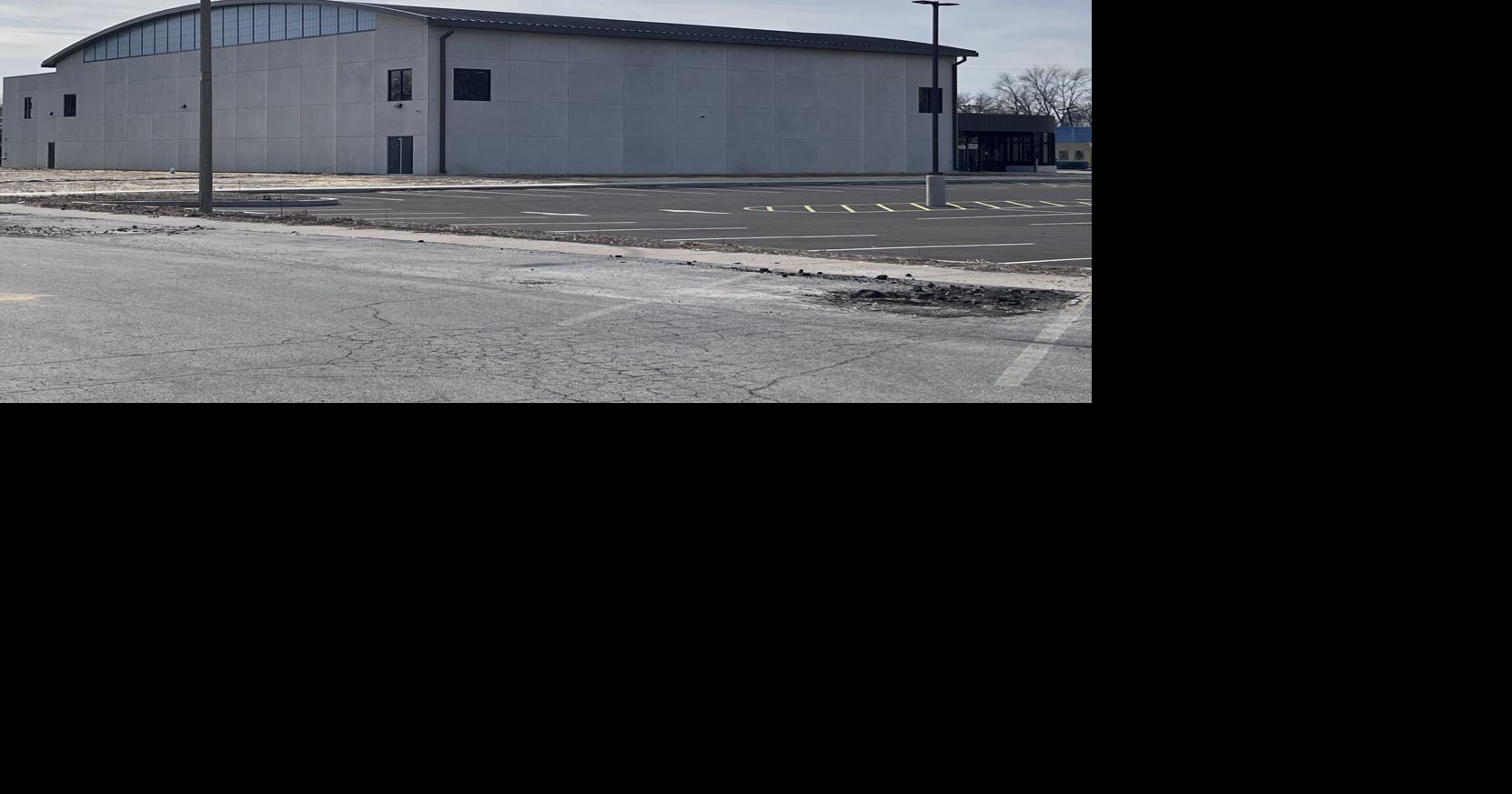 TOP STORY REVIEW - Wood River Rec Center opens this month | Local News ...