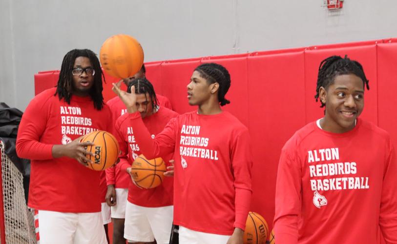 PHOTOS: Alton vs. Edwardsville boys basketball at Alton | Sports ...