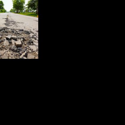 Study shows deteriorating infrastructure costs Illinois drivers | Local ...