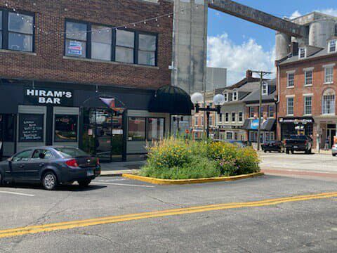 Two Alton bar owners lose hearing, late-night licenses may be ...