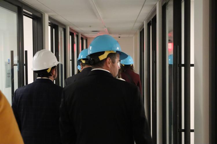 Governor tours Wedge Innovation Center | Local News | advantagenews.com