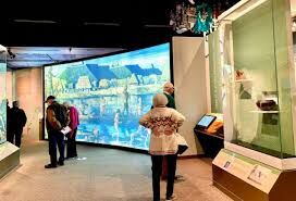 National Great Rivers Museum showcasing Mighty Mississippi exhibit ...