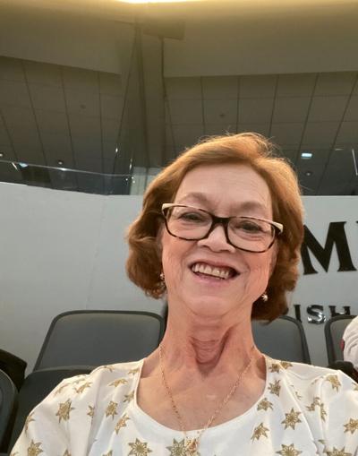 Karen Davis | Obituaries | advantagenews.com
