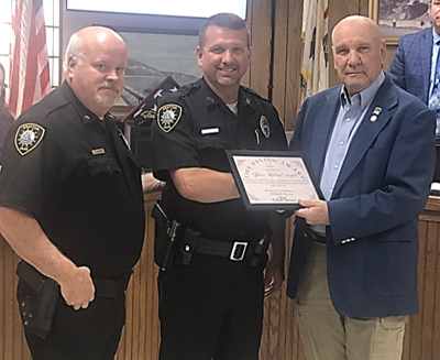 Grafton officer praised for lifesaving efforts | Local News ...