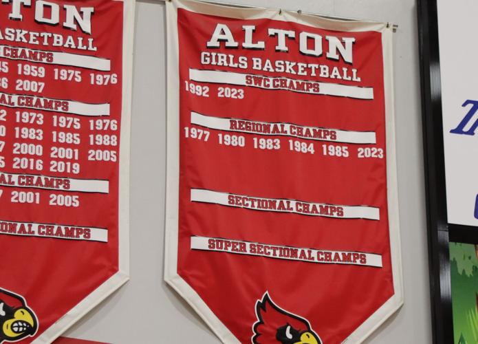 PHOTOS: Alton 57, Edwardsville 35 girls basketball at Alton | Sports ...
