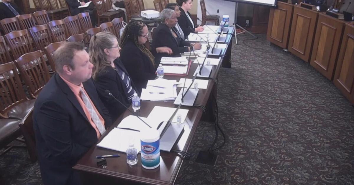 Illinois Parole Board Has Quorum Expects Elevated Clemency Requests Local News