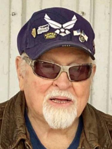 Daniel Moore | Obituaries | advantagenews.com