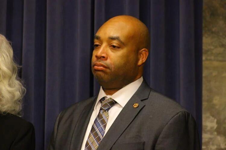 Hearing on challenge to ending cash bail in Illinois delayed after ...