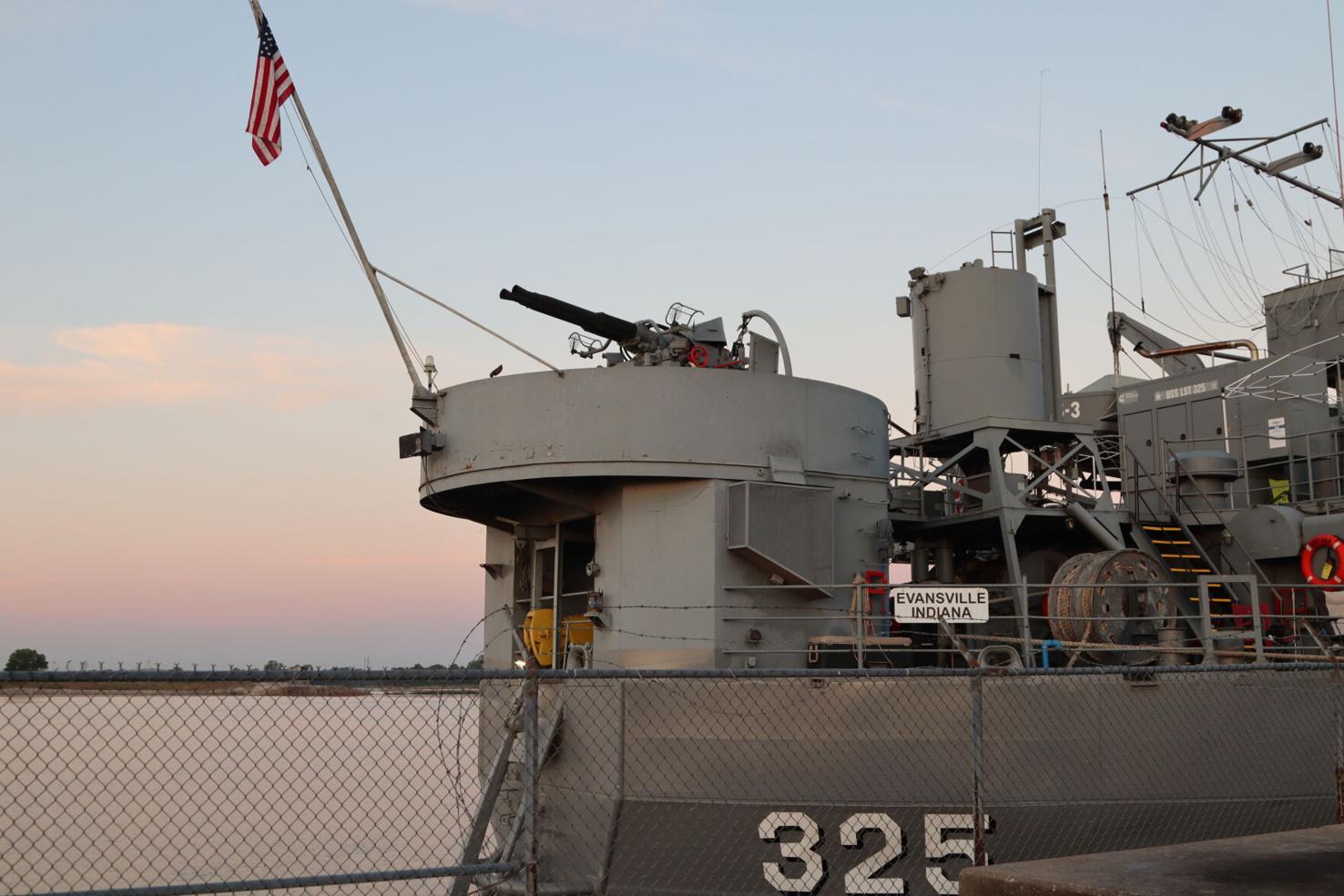 PHOTOS: USS LST-325 docks in Alton | Local News | advantagenews.com