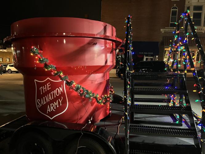 Tree Lighting kicks off Red Kettle Campaign | Local News ...
