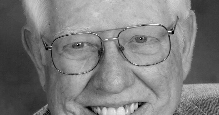 Howard Lewis | Obituaries | advantagenews.com