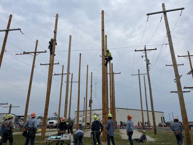 Ameren linemen compete in rodeo | Local News | advantagenews.com
