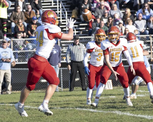 PHOTOS - Roxana Shells 56, Stanford-Olympia Spartans 30 - Class 3A ...