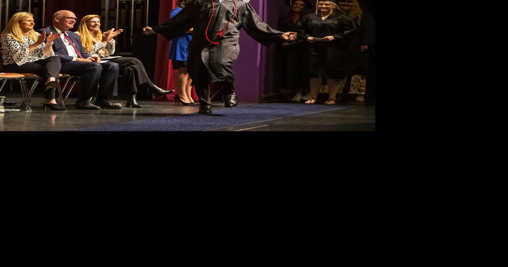 122 graduate LCCC’s GED | Local News | advantagenews.com