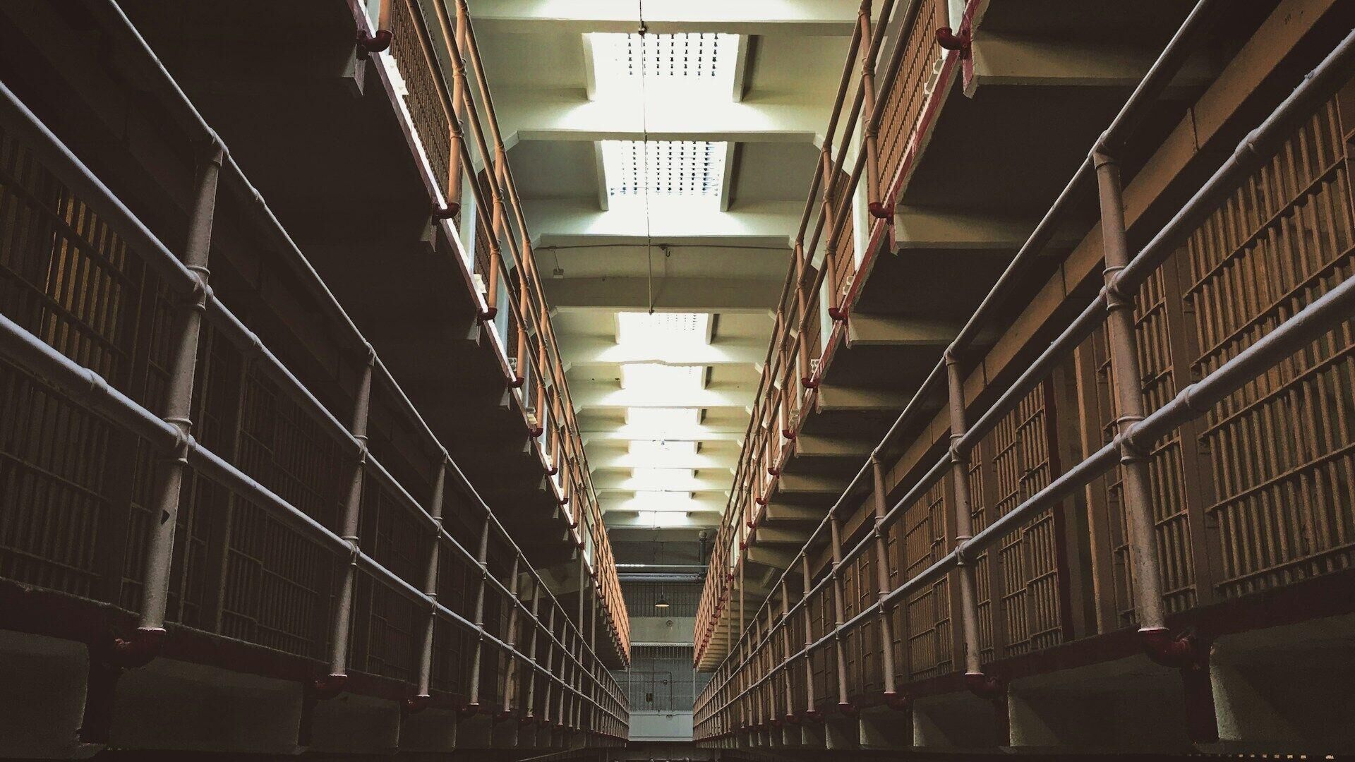 Illinois corrections officials say they are on schedule for prison mail ...