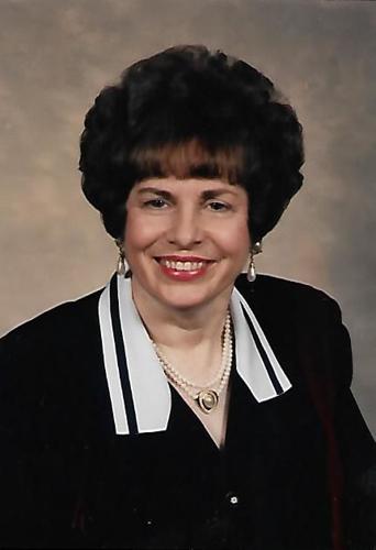 Helen Logan | Obituaries | advertisergleam.com