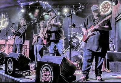 Country Case coming to Errol Allan | Arts & Entertainment ...