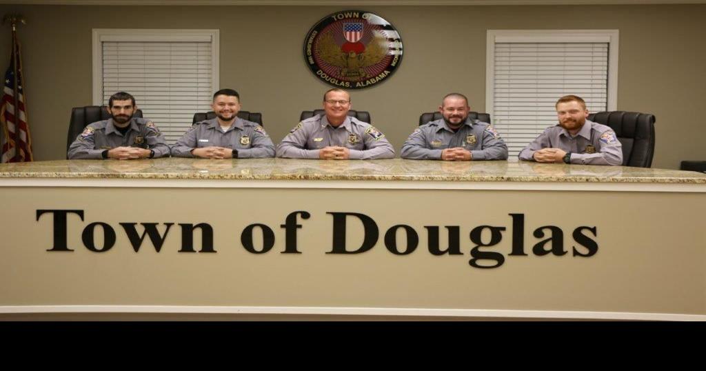 Douglas Police: 30 years of experience | Features | advertisergleam.com