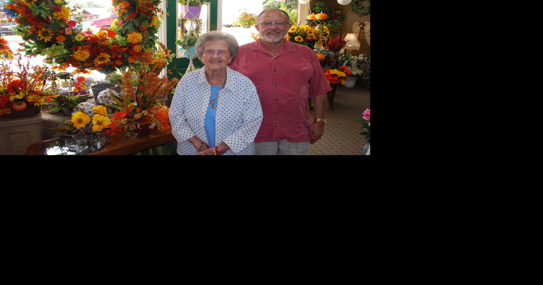 Rodney's Flowers Celebrates 40 Years | News | advertisergleam.com