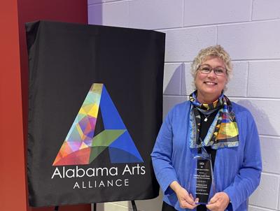 Val Jones wins art education award | Education | advertisergleam.com