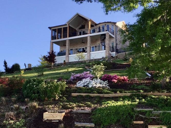 Tour of Homes rolls December 8 | News | advertisergleam.com