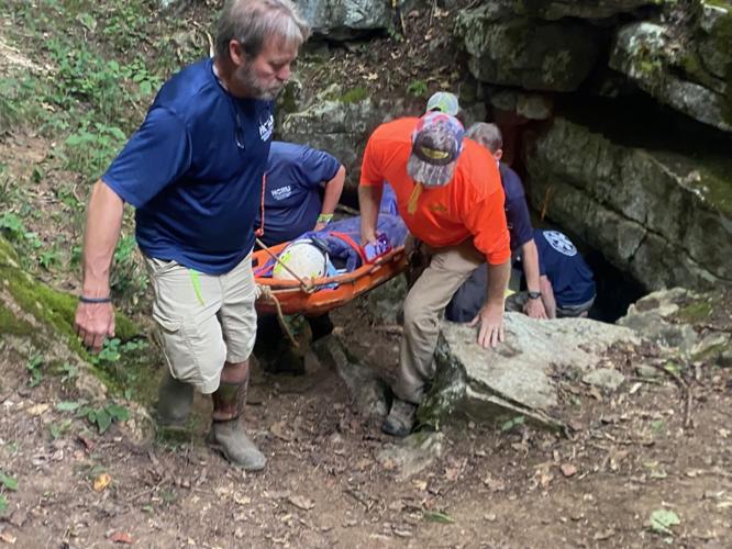 Cave rescue class holds final exam | News | advertisergleam.com