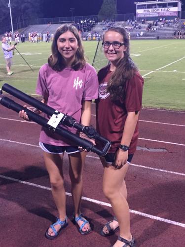 Engineering students build T-shirt thrower | News | advertisergleam.com