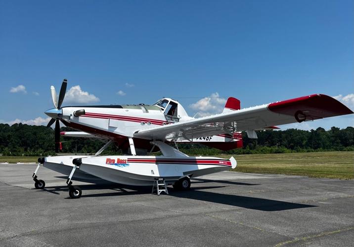 Fire fighting plane visits G'ville | News | advertisergleam.com
