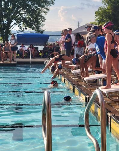 Swim team seeks athletes, coaches | Sports | advertisergleam.com