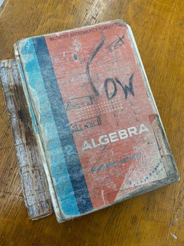 They still pass around school book | News | advertisergleam.com