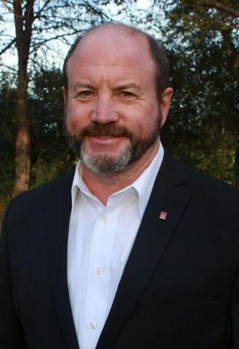 Lee Cox | Obituaries | advertisergleam.com