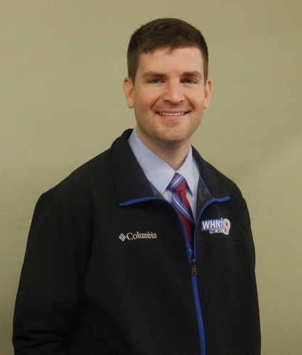 TV newsman to work for congressman | News | advertisergleam.com