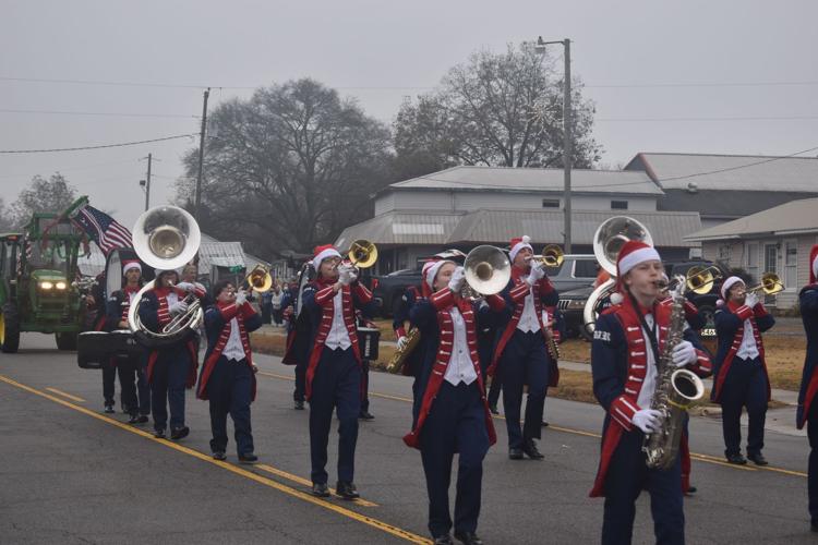 Scenes from the Grant Christmas Parade | Local News | advertisergleam.com
